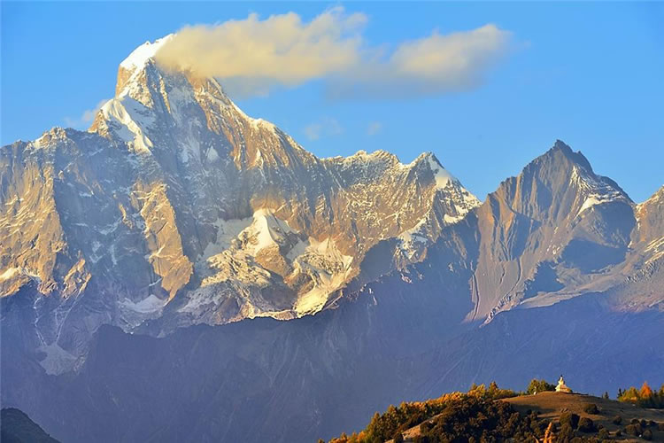 2 Days Mount Siguniang Trekking Tour from Chengdu