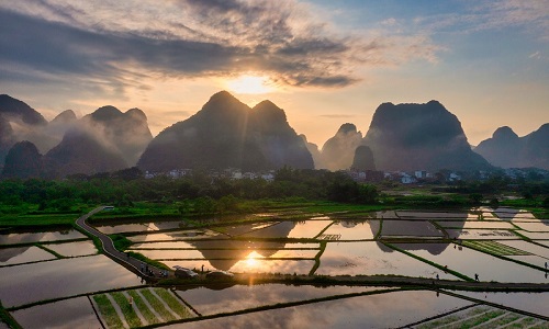 Guilin Muslim Tour Package Malaysia:3 Days of Culture & Nature