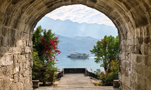 Explore the Best of Chongqing with Our Grand Tour – Book Now!